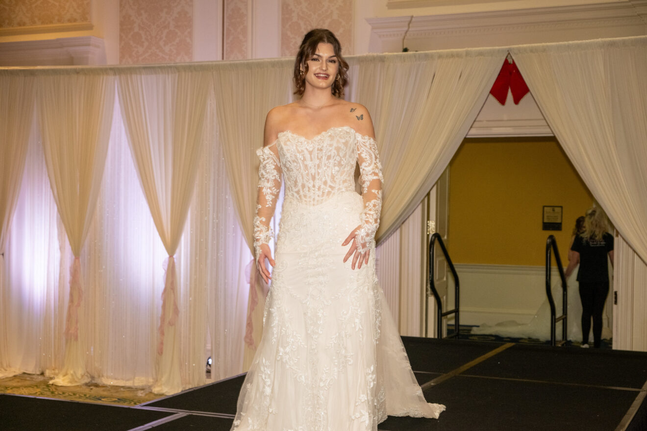 Free Attendance during Fashion Show – Show Bride
